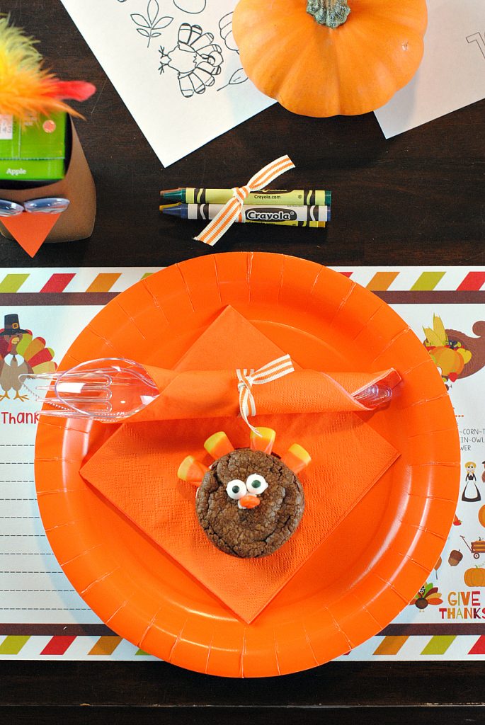 Thanksgiving Kids' Table Setting Ideas – Fun-Squared